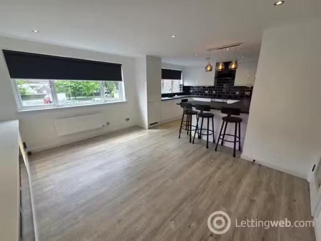 Unique 2 BR Property to rent in Rousay Place, Mastrick, Aberde.