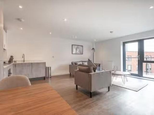 New 2 BR Redeness Street