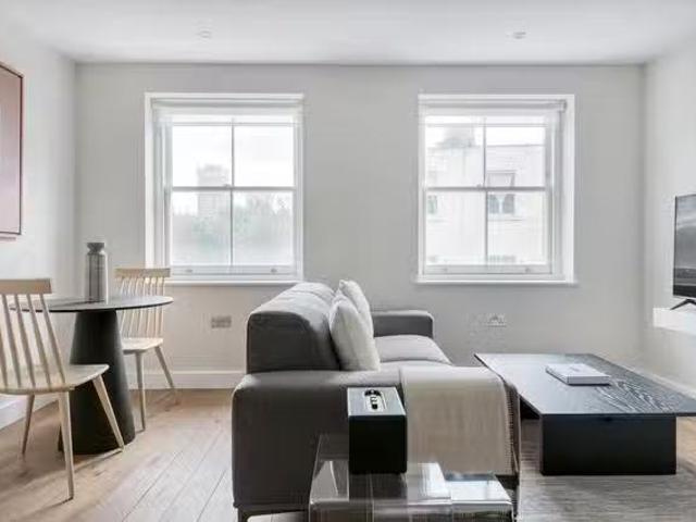 Unique 2 Rooms Lower Marsh, Waterloo 2 Bedroom 2 Bath