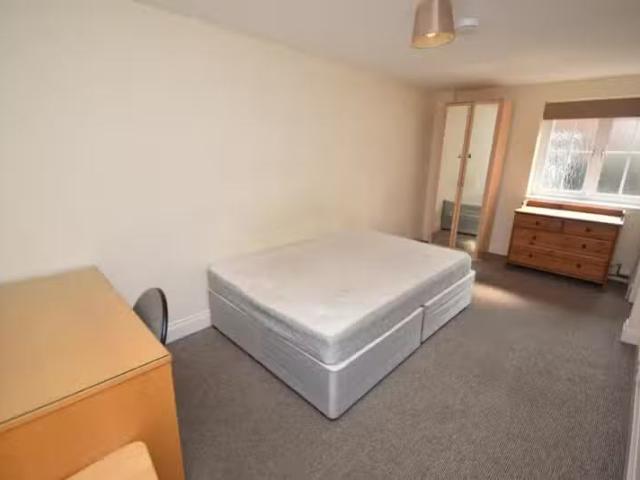 Charming 4 bedroom house for rent in Richards Street, Hatfield.