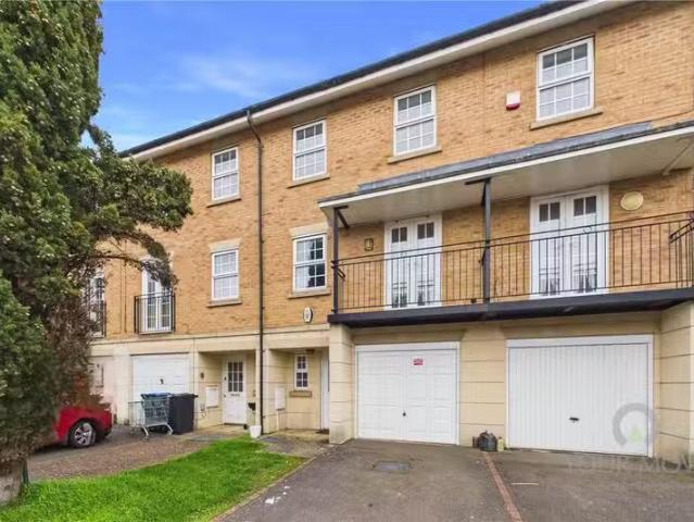 For Rent! 4 bedroom House to rent, Johnson Court, Northampton.