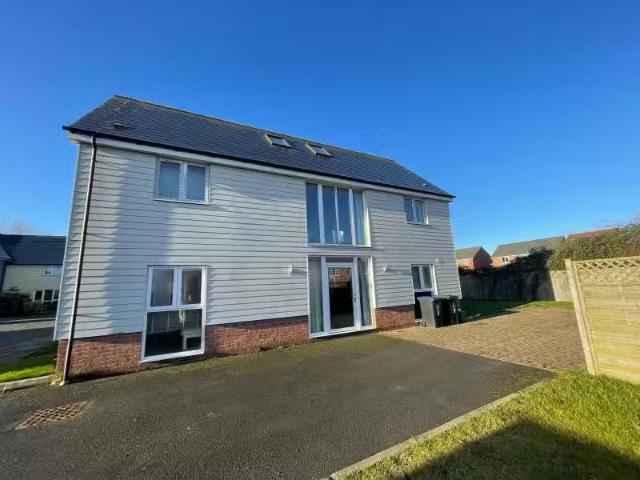 For Rent! 4 BR Marston Croft, SOUTHAM