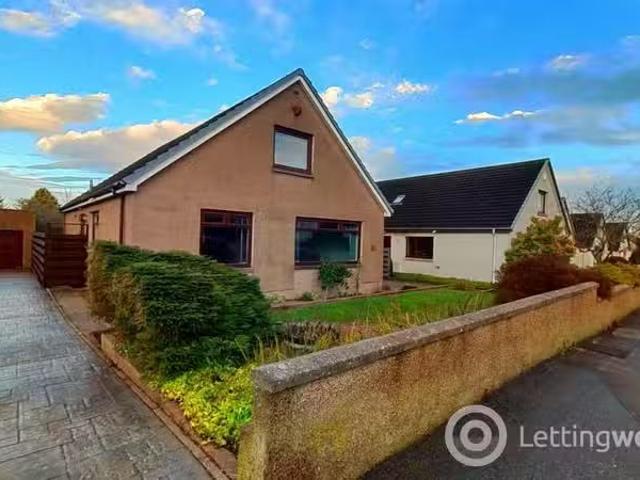 Charming 4 BR Property to rent in Middlemuir Road, Inverurie.