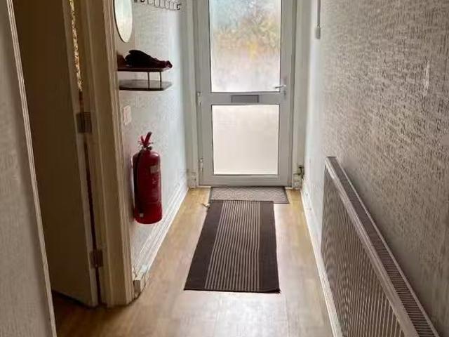 For Rent! 5 bedroom semi detached house for rent in Tachbrook.