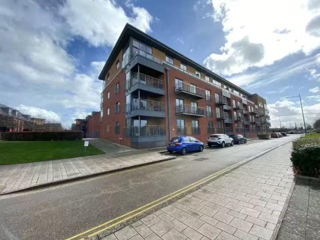 Deal! Aston Court, Basin Road, Worcester