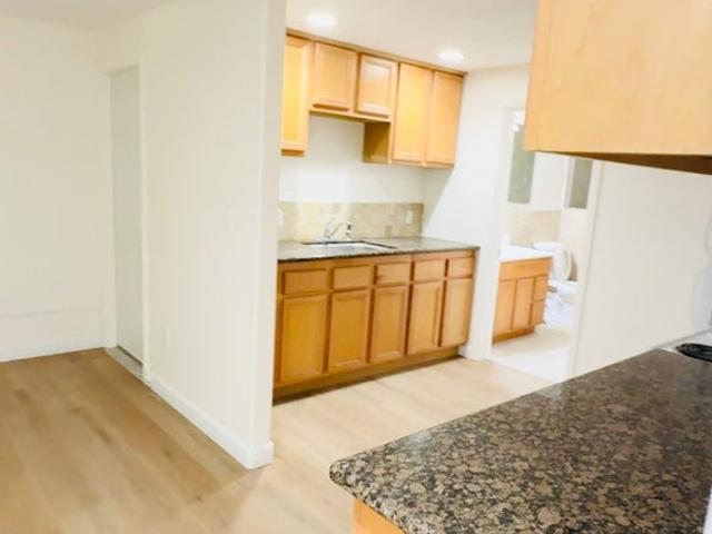 Unique basement 1 bed unit