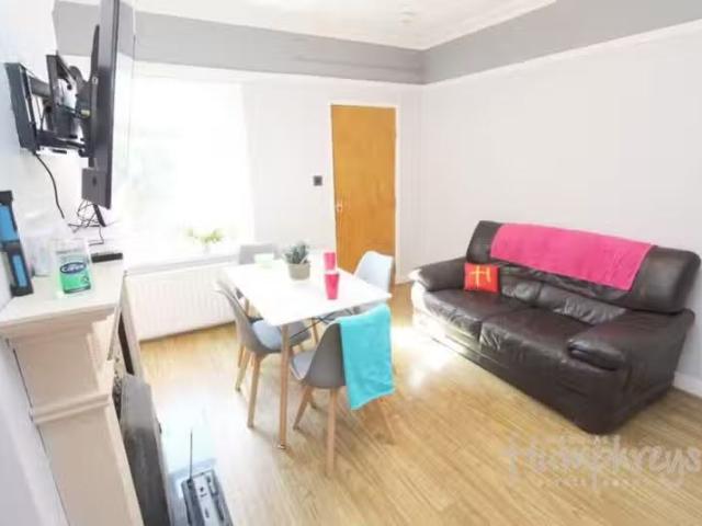 Cozy House share for rent in St Thomas Road, Erdington B23 8.