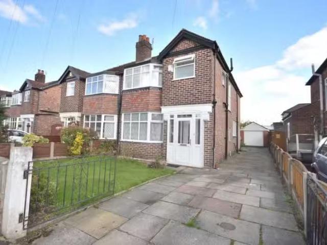 Deal! Oulton Avenue, Sale, 3 bedroom, Semi Detached