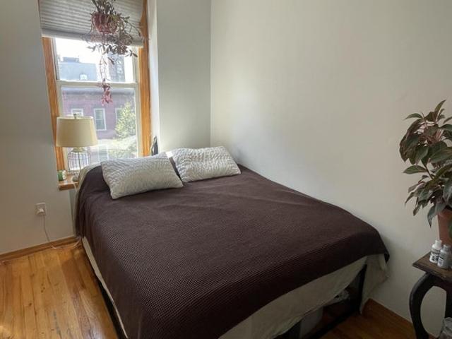 Unique large space in Greenpoint w/ separate ent