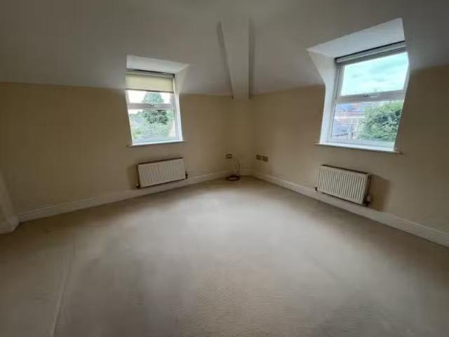 New Lillington Road, LEAMINGTON SPA