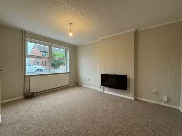 Nice Newby Close, Whetstone, LEICESTER