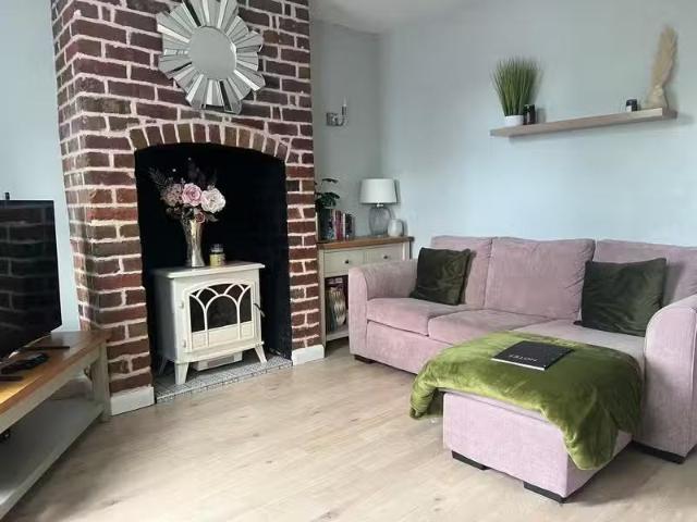 Nice Slaney Street, Oakengates, TELFORD