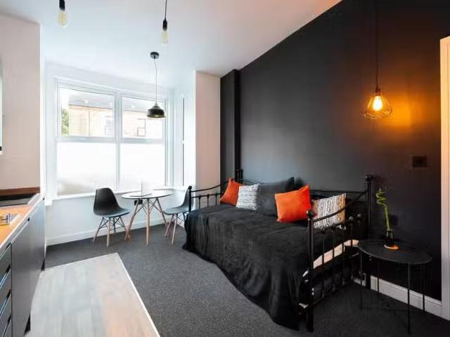 Cozy Studio flat for rent in Studio 1 Leacroft Road, Derby, De.