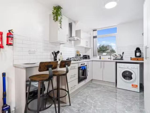 Nice Studio flat for rent in Pershore Road, Stirchley, Birming.