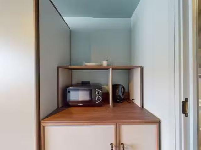 For Rent! Studio to rent in Cheshire Street, London E2
