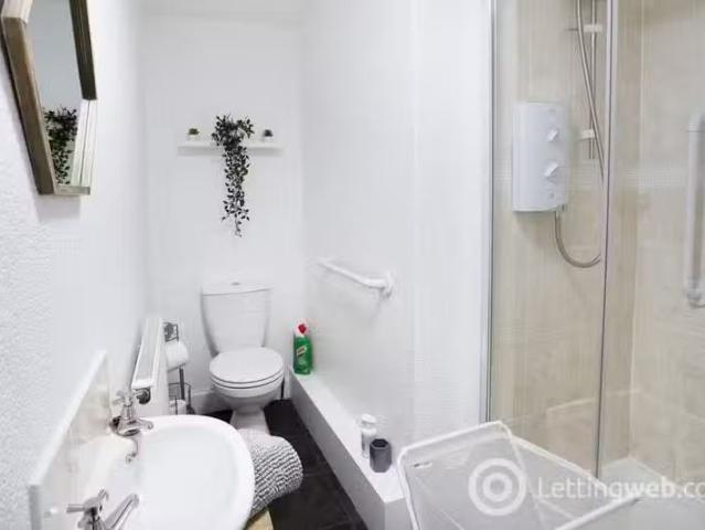 New Property to rent in 5/1, Upper Grove Place, Edinburgh, EH3.
