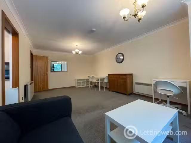 For Rent! Property to rent in 56 Craigieburn Park