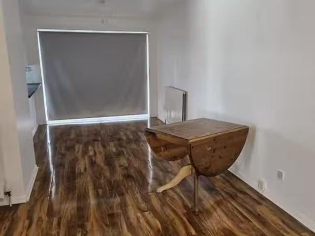 For Rent! Property to rent in 9 Moredun Drive, Paisley PA2 9LW