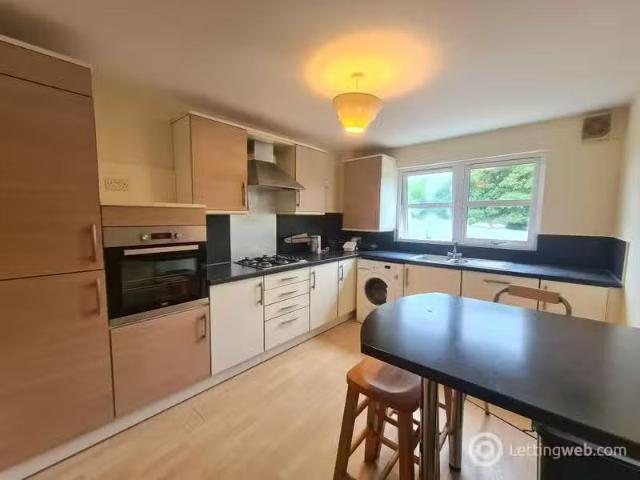 Cozy Property to rent in 3 Ambassador Court, Musselburgh, EH21.
