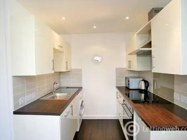 Cheap Property to rent in Elmbank Terrace, City Centre, Aberde.