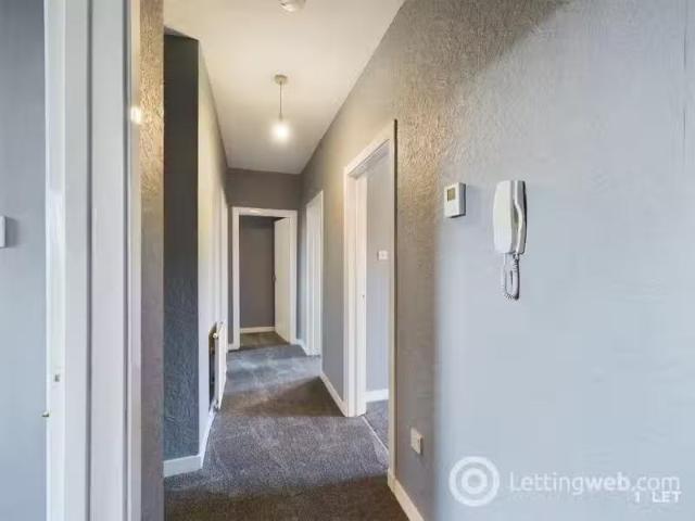 For Rent! Property to rent in Ferry Road Grove, Crewe Toll, Ed.