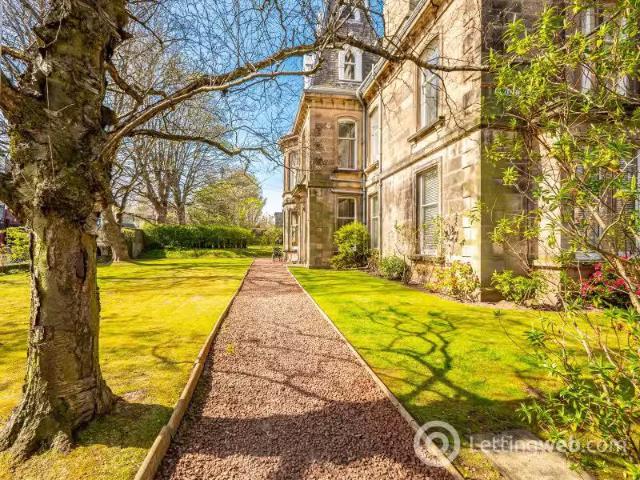 Nice Property to rent in Greenhill Place, Edinburgh, EH10