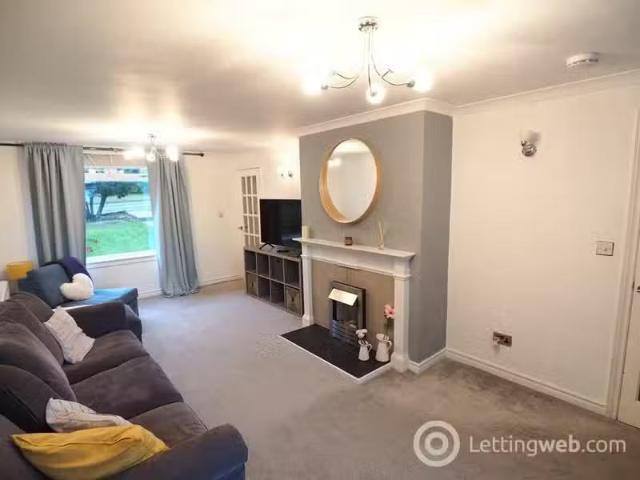 Cheap Property to rent in Lady Jane Gardens, North Berwick, EH.