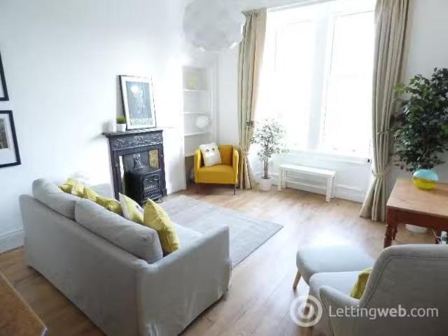Cozy Property to rent in Morningside Road, Morningside, Edinbu.