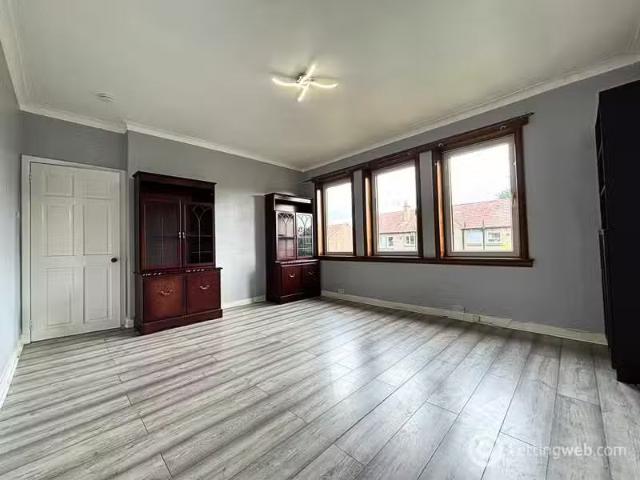 New Property to rent in Silverknowes Crescent, Edinburgh, EH4.