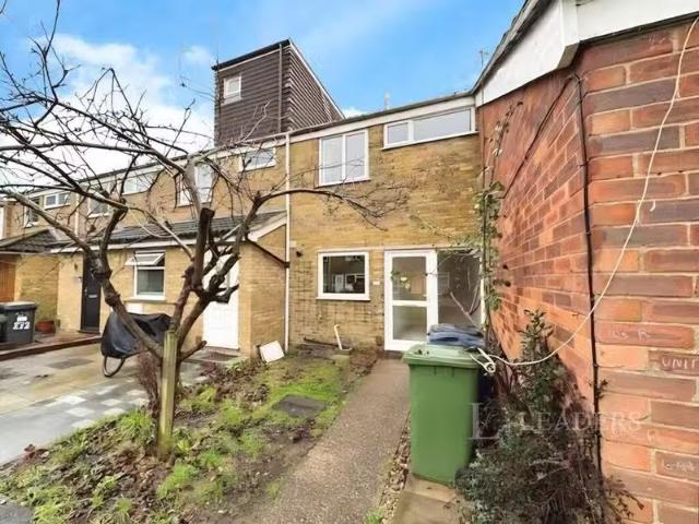 New Terraced house for rent in Campkin Road, Cambridge, Cambri.