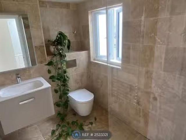 For Rent! Terraced house to rent in Ewhurst Road, London SE4