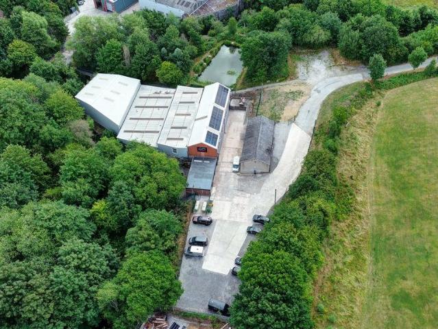 Unsworth BL9 Property to rent £4,000 pcm £923 pw