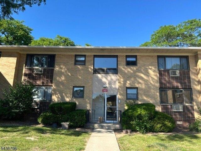 Us Highway Apt D, North Plainfield, Condo For Sale
