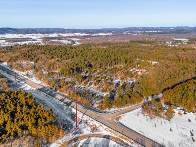 Us Highway 53, Holland, WI 54636