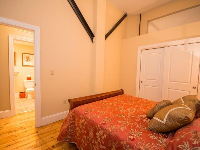 US Rubber Lofts 1 Bedroom Apartment for Rent at 12 Eagle St, Providence, RI 02908