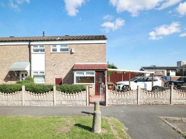 Usk Way, Smiths Wood, 3 Bedroom End
