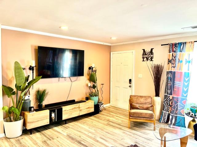 Upbeat resident with plenty of space