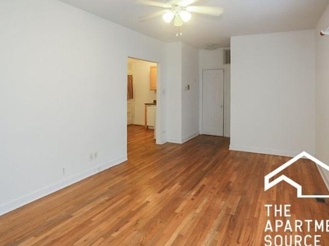 Updated _Bedroom_Bath Apartment in Lakeview