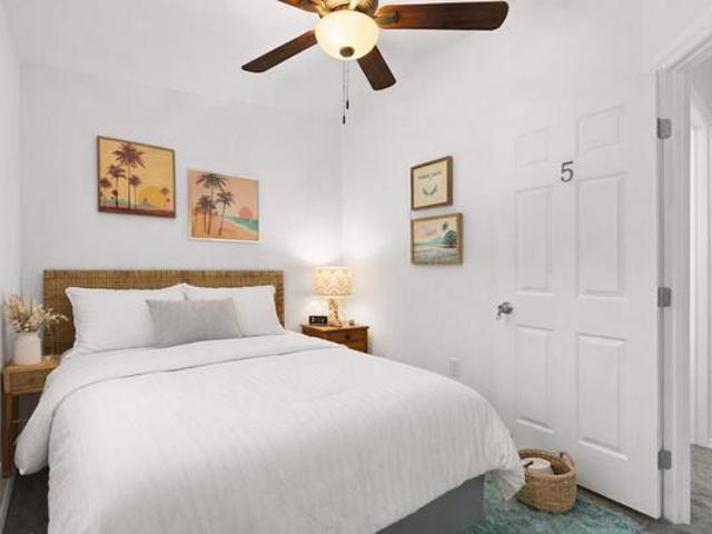 Updated Home Near Downtown Sarasota • Easy Access to I 75 & US 41 & Public Transportation Utilities Included • Fast WiFi • Smart TV • Furnished Rooms