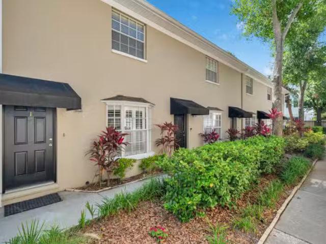 Updated South Tampa Condo Walk to So Ho & Bayshore! 409 S A.