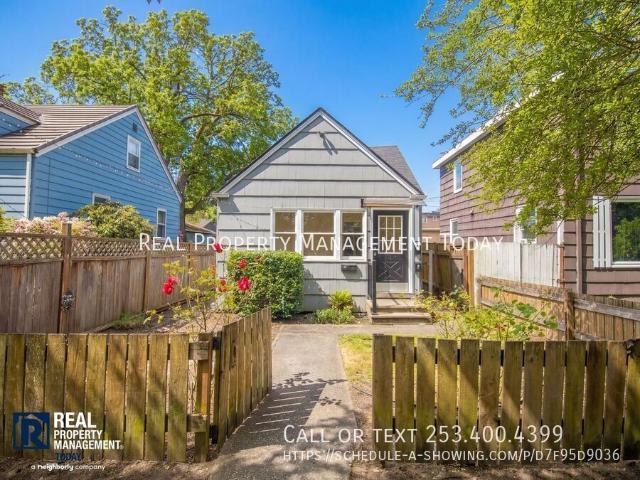 Updated Tacoma Home Near Downtown & Waterfront Attractions