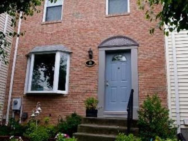 UPDATED TOWNHOME