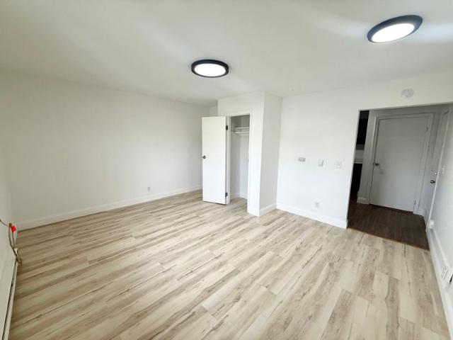 Updated 1 BD in Watervliet | Off_Street Parking| F