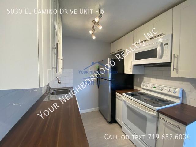 Updated 1 bed 1 bath Condo *Utilities Included* Available Now!