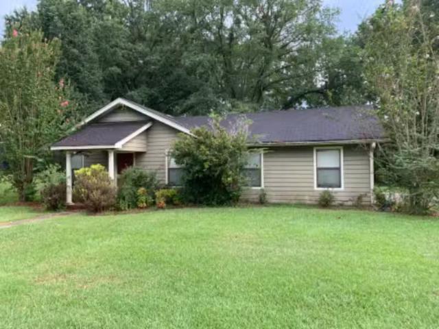 Upgrade! Nice home on corner lot 3403 69th Ave
