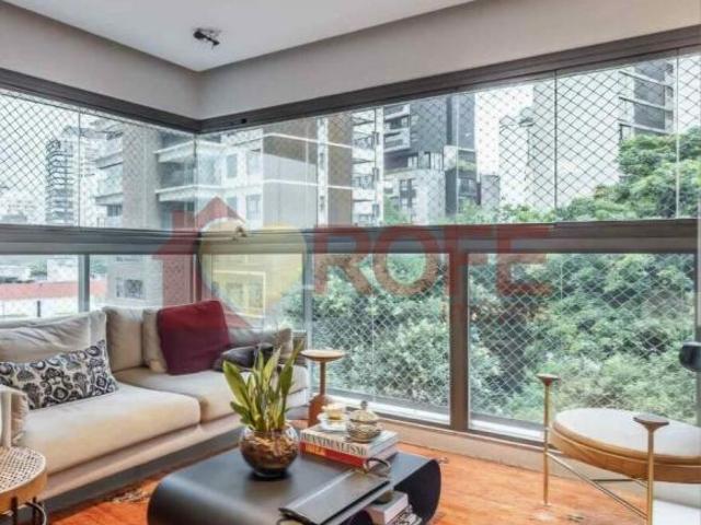 Upgrade de vida: 70m² com design assinado no coração do Jardins