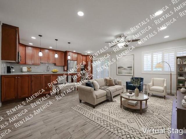 Upgraded 2 bed 2 bath condo