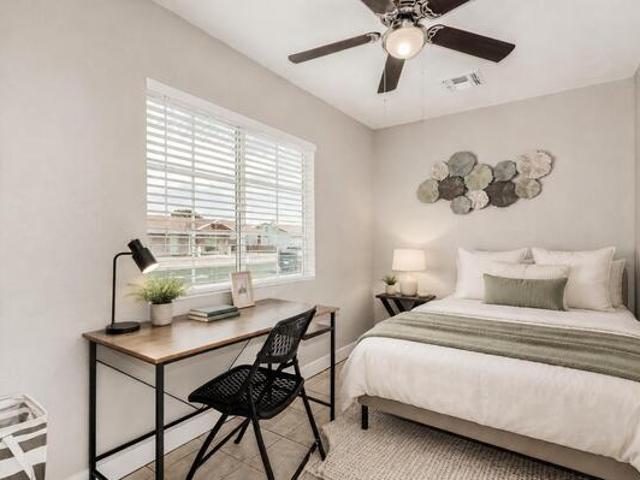 Upgraded Mesa Home | Secure Parking | Private Bathroom Options |Experienced Host