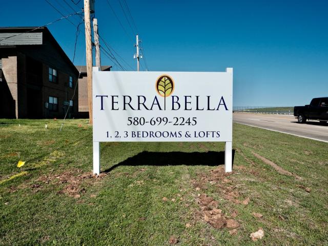 Upgraded & Specious Two Bedroom Must See!