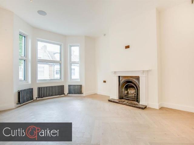 Upham Park Road, Chiswick, W4, London
